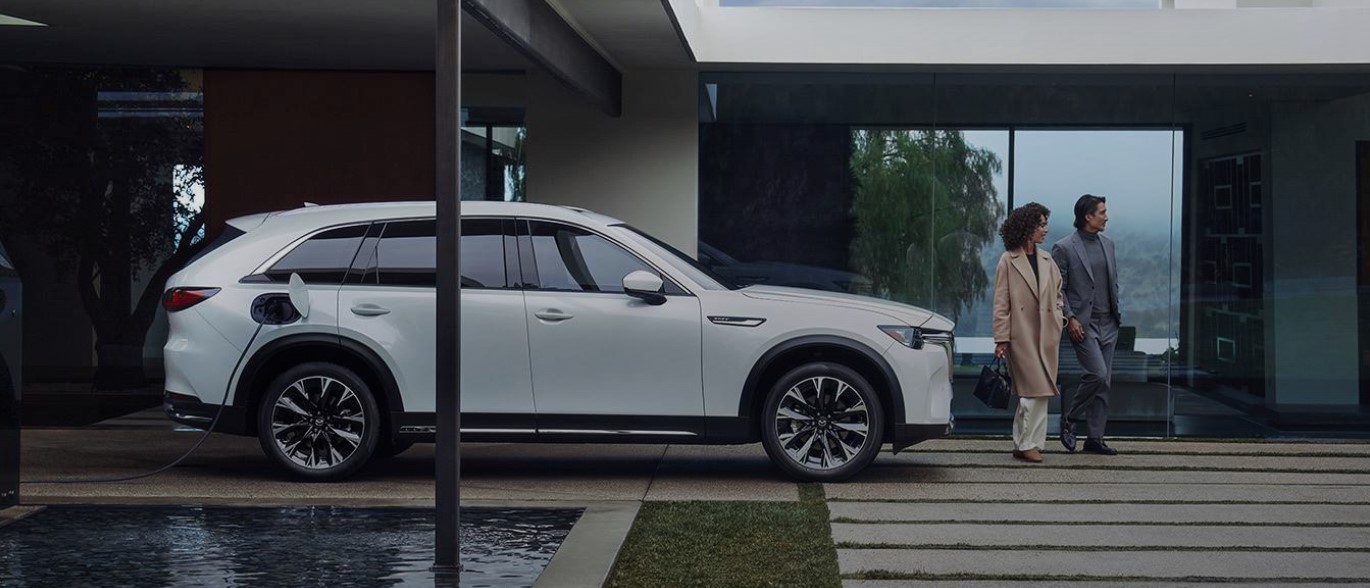 2024 MAZDA CX-90 PHEV Interior | Headquarter Mazda